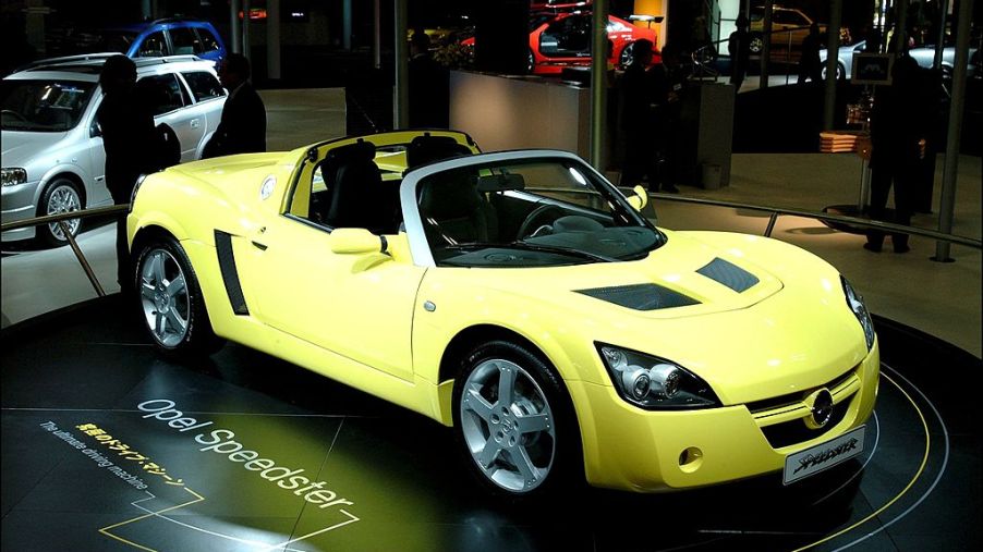 The Opel Speedster Is the GM Mid-Engine Sports Car You Forgot About