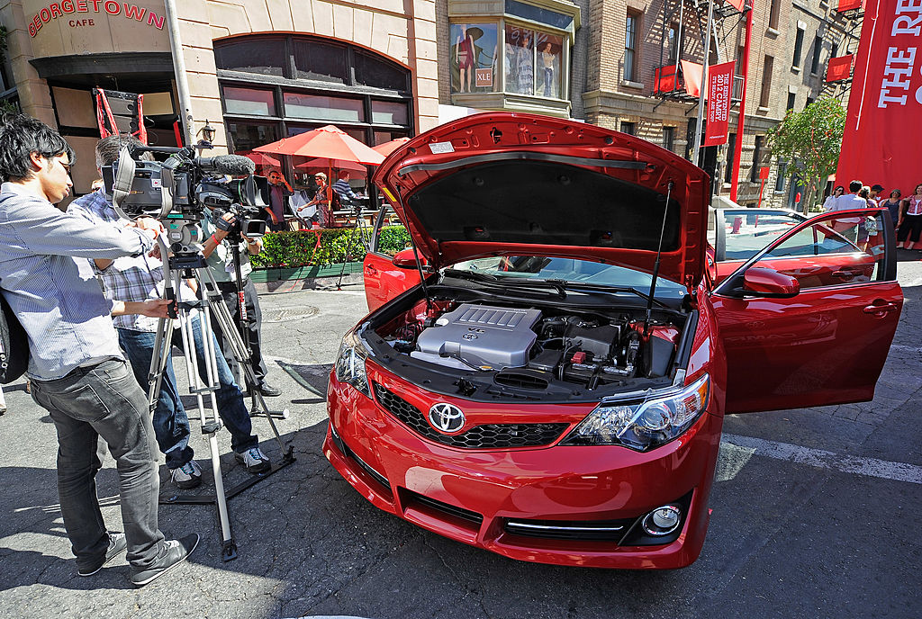 4 Stock Sleeper Cars Whose Speed Will Surprise You