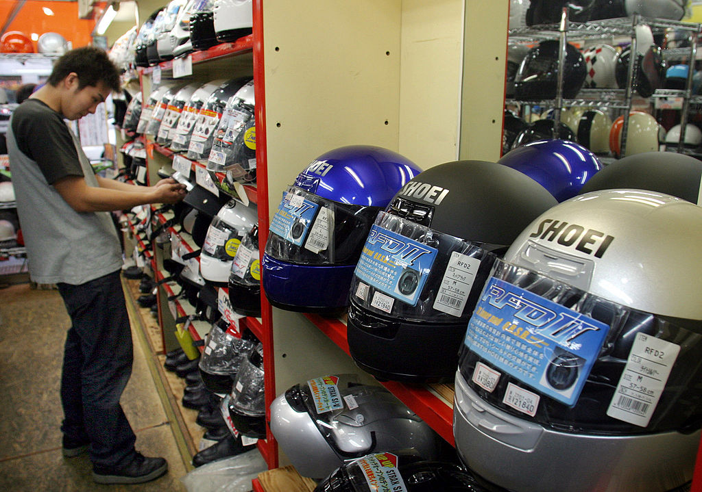 The 3 Safest Motorcycle Helmet Brands