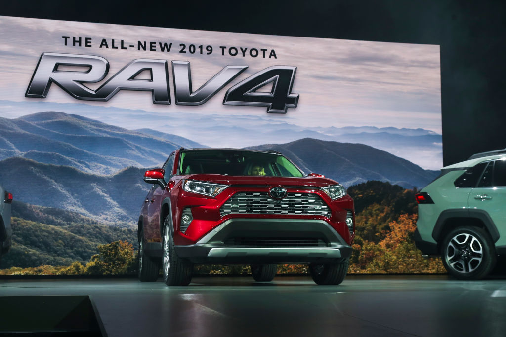 Why Is the Toyota Rav4 the Best-Selling Crossover in the US?