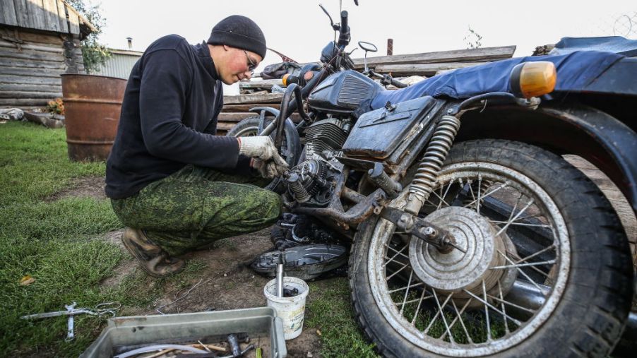 4 Affordable Motorcycles That Are Easy to Repair
