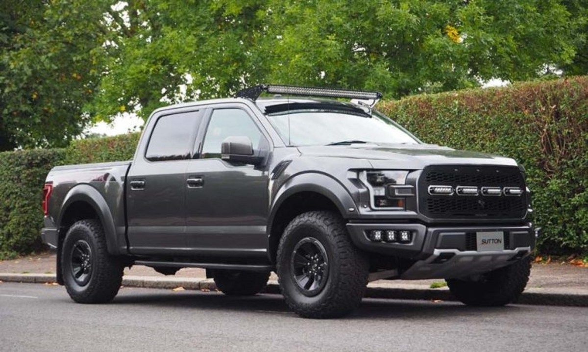 Avoid the Ford F-150 Base Model if you Want Tech and Safety Features