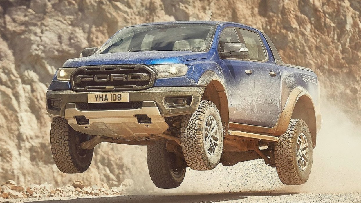 This Ford Ranger Raptor Off-Road Review Is One You Have to Watch