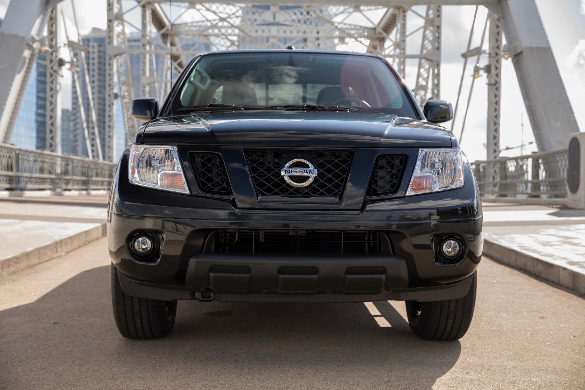 What the Midnight Edition Package Adds to the Nissan Frontier