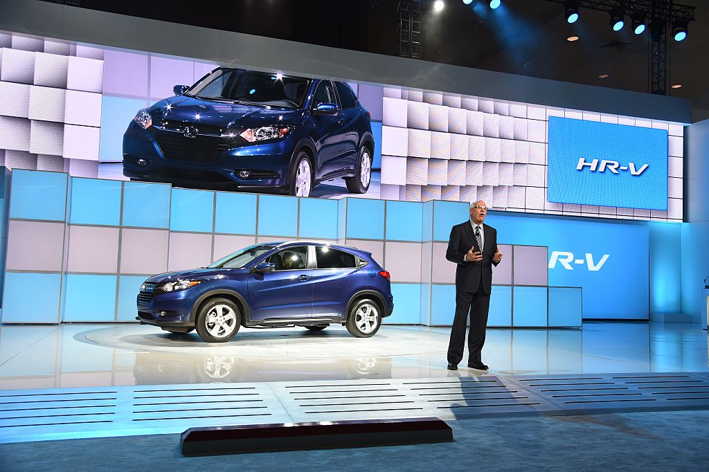 What Features Come Standard on the Honda HR-V?