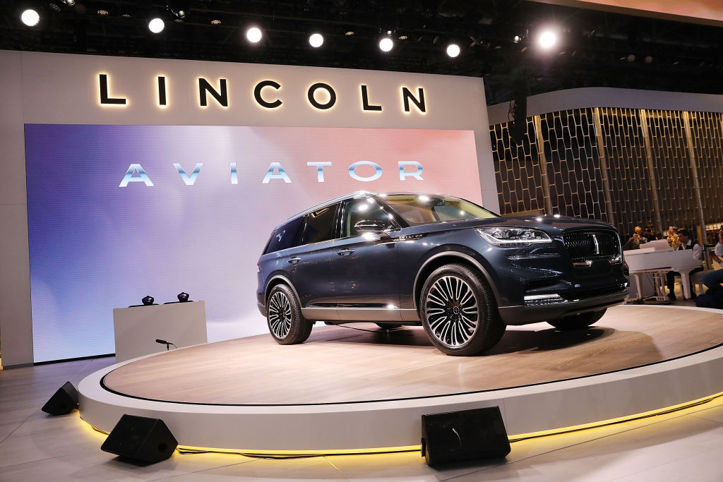 The 2020 Lincoln Aviator Received High Praise from Road and Track