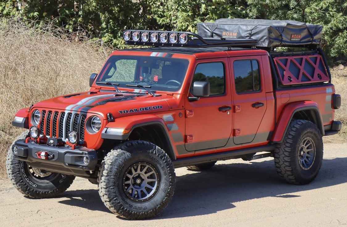 Watch a Jeep Gladiator Overlanding Extreme Build Review