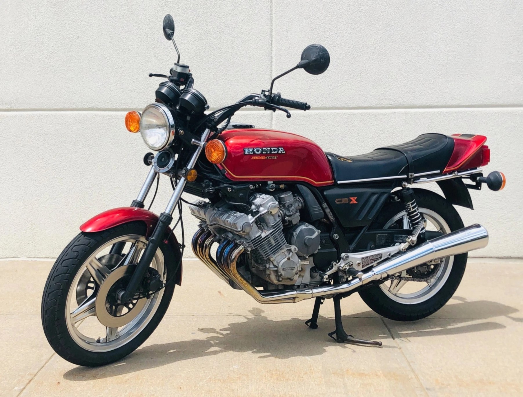 The Honda CBX 1000 Was an 80s 6-Cylinder Superbike