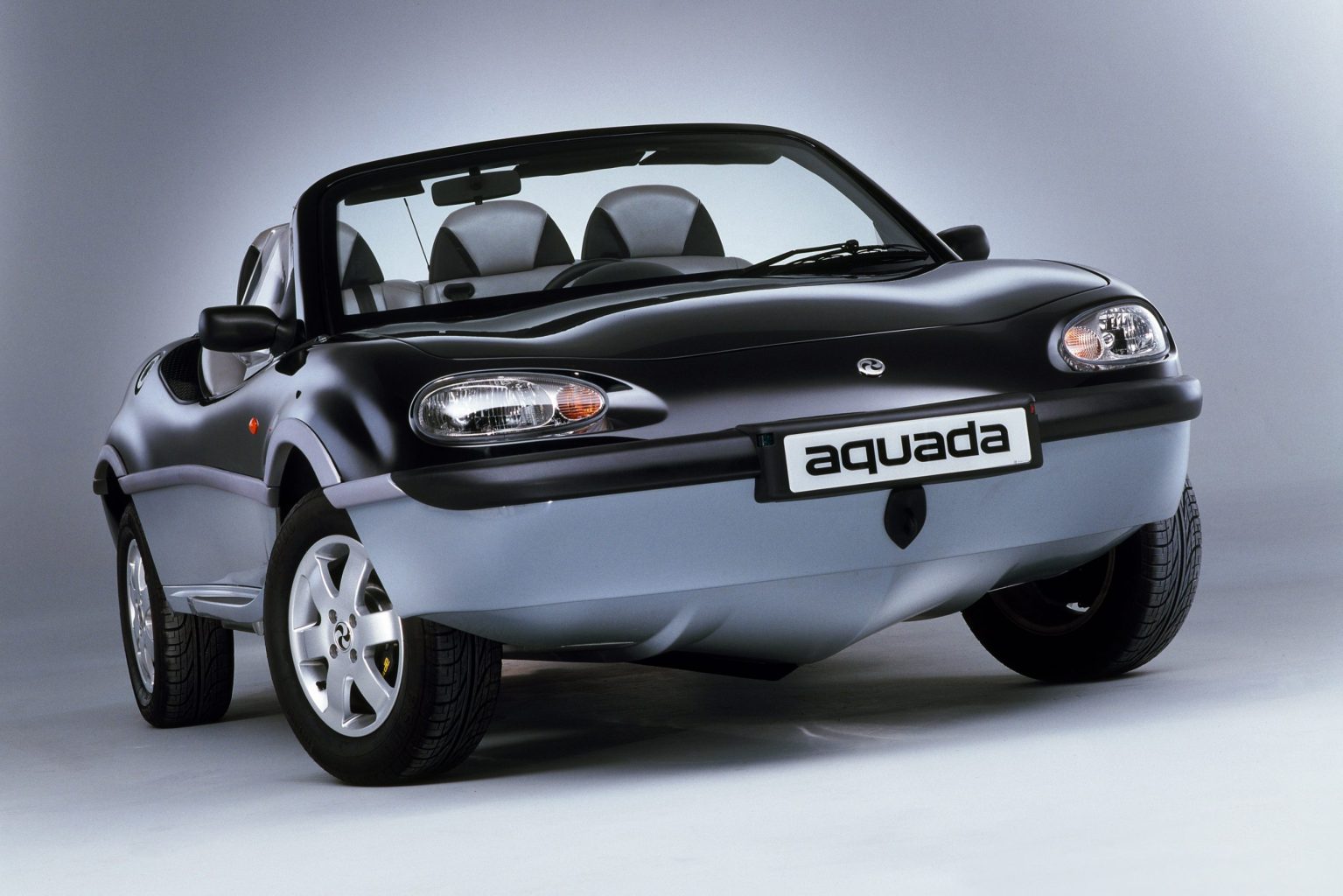 Modern Aquatic Amphibious Vehicles