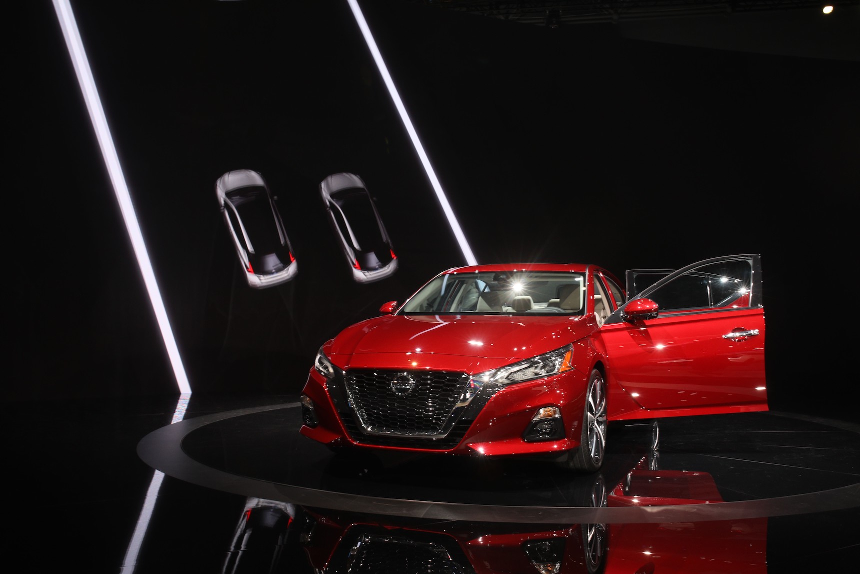 The 2019 Nissan Altima Is Painfully Average - MotorBiscuit