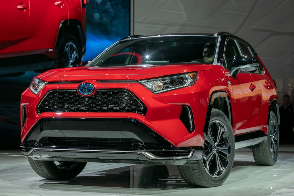 The Toyota RAV4 Hybrid Might Be a Better Buy Than the RAV4 Prime