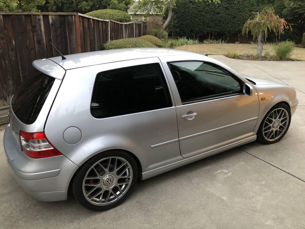 Cars and Bids Bargain of the Week: 2002 Volkswagen GTI 337 Edition