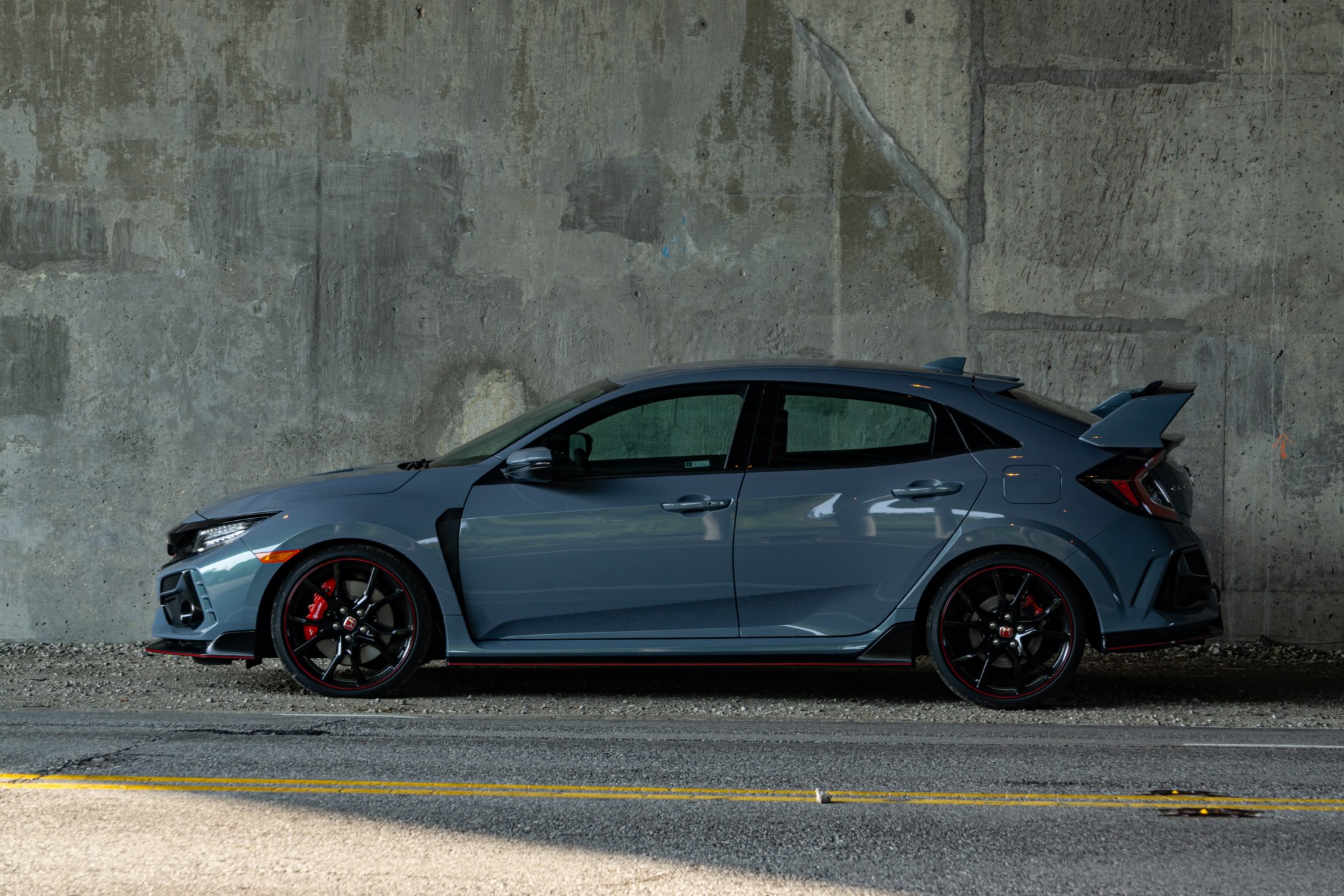 Is the Honda Civic Type R Automatic?