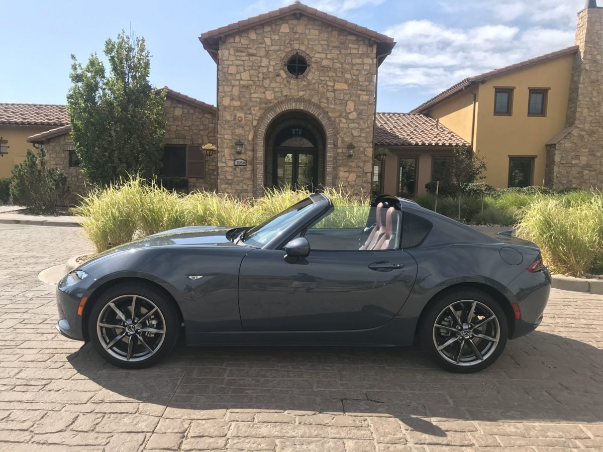 Can You Still Have Fun In a Mazda MX-5 Miata With an Automatic ...