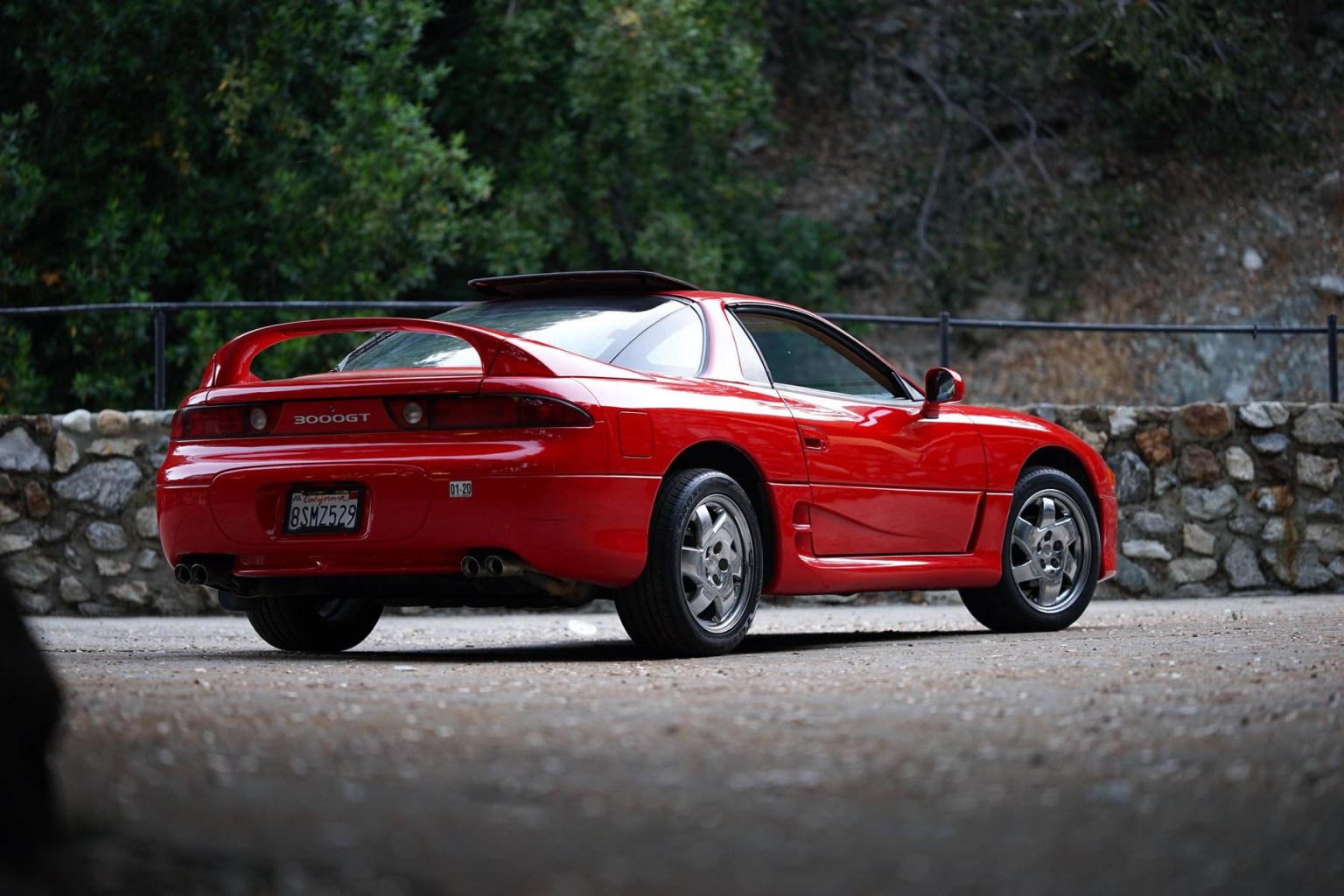 The Mitsubishi 3000GT Was So Ahead of It's Time That We Forgot It