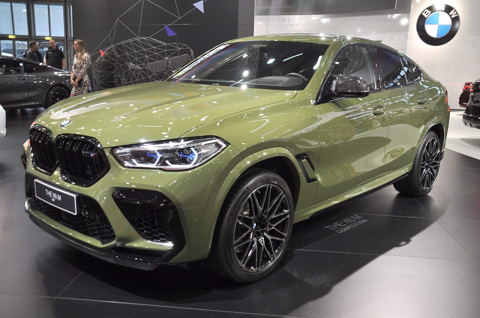 The 2020 BMW X6 Dominates Other Luxury SUVs