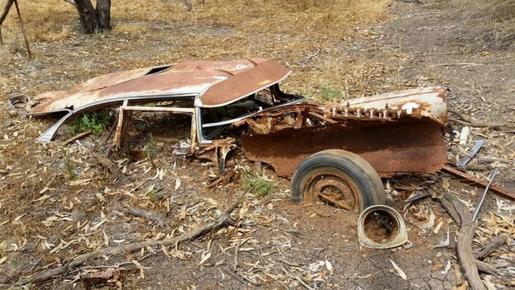 Rusty Monday: Cars Rusted Beyond Recognition