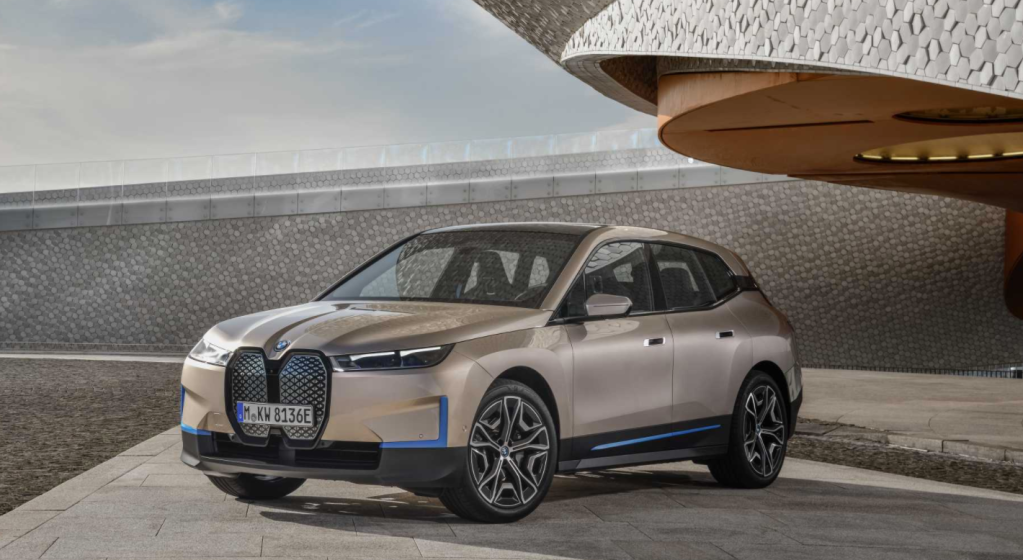 BMW Starts Campaign To Shame Haters Of Their Beaver Fang Grilles