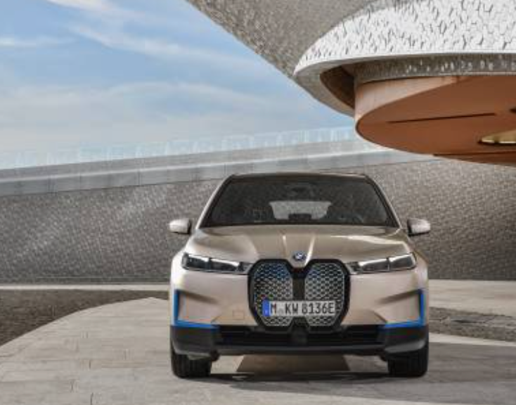 BMW Starts Campaign To Shame Haters Of Their Beaver Fang Grilles