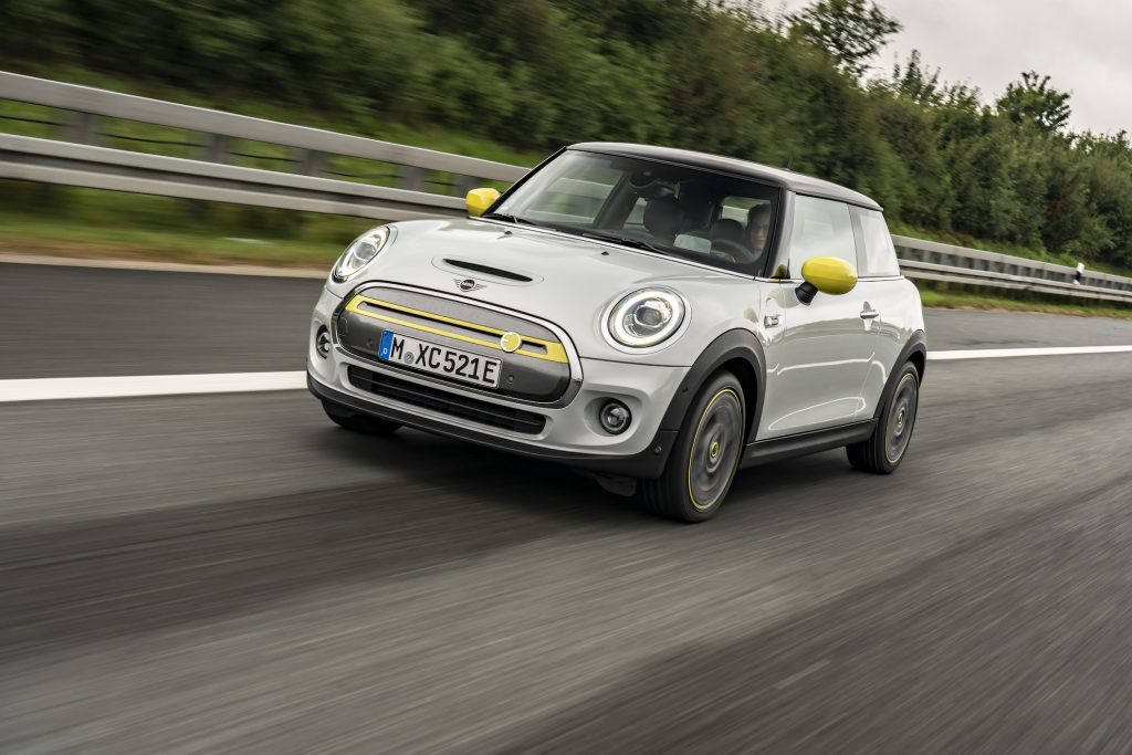 The 2020 Mini Cooper EV Has Not 1 but 3 Fatal Flaws