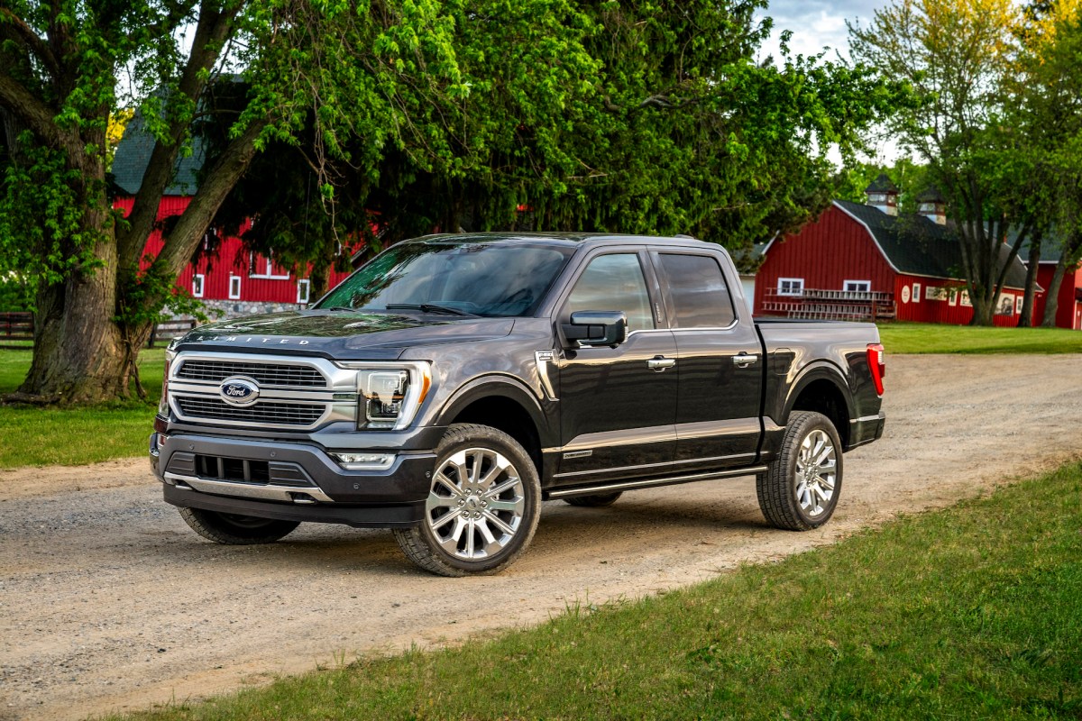 The Ford F-150 PowerBoost Demolished a Ram 1500 and GMC Sierra in a ...