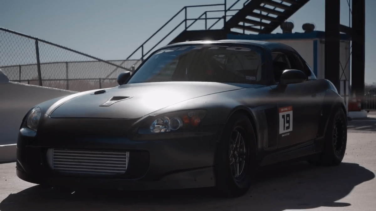 Can a 1,200-hp Honda S2000 Beat a McLaren 720S in a Drag Race?