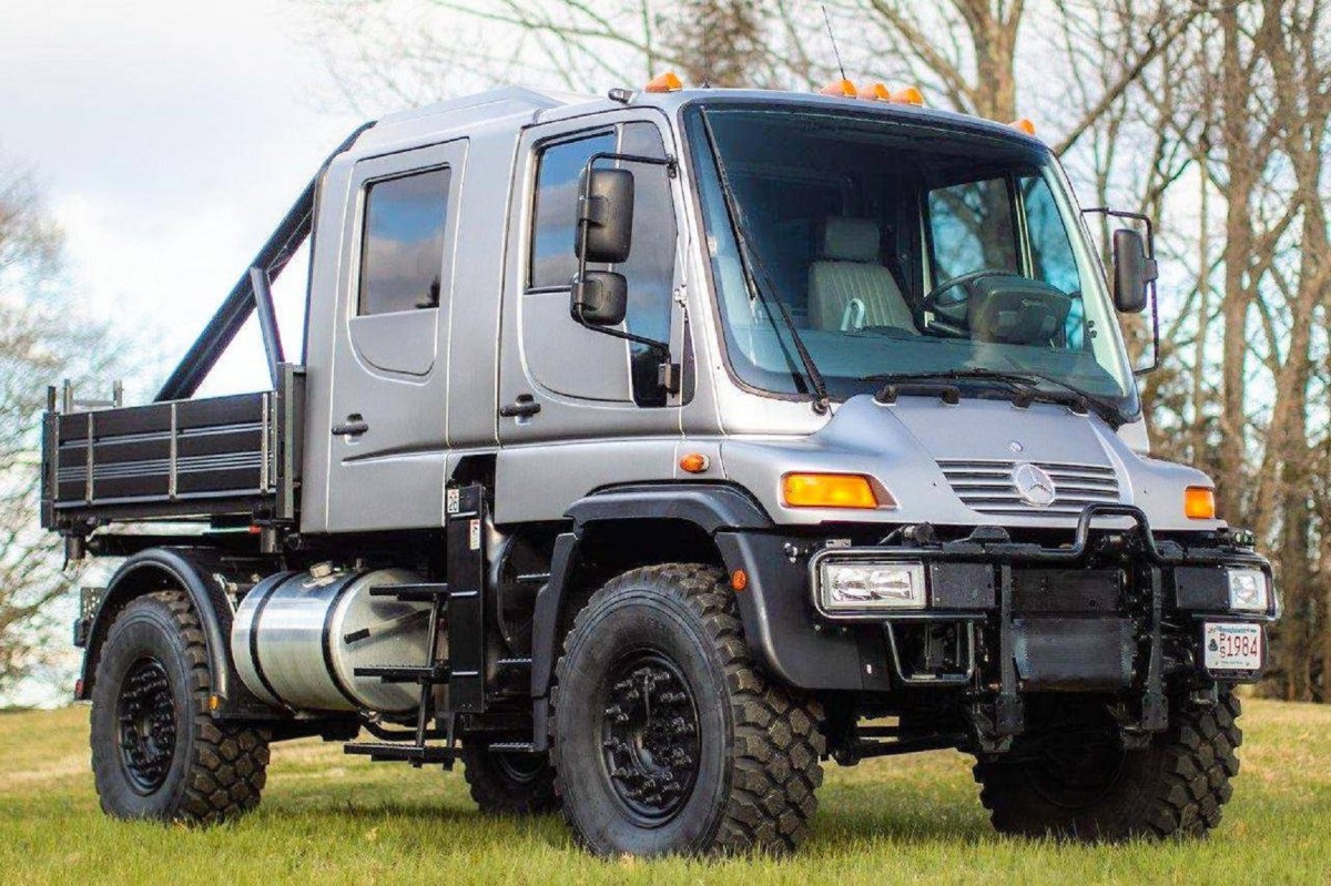 Why Is It So Hard To Find a Mercedes-Benz Unimog in the US?