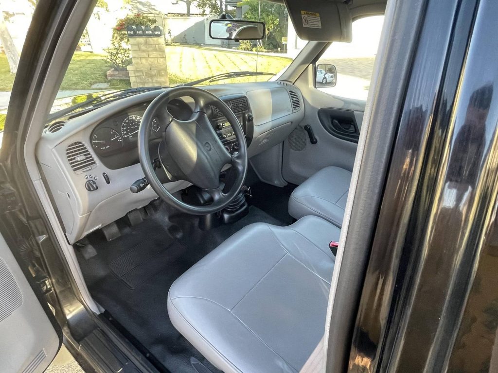 Cars and Bids Bargain of the Week: 2000 Mazda B3000 - MotorBiscuit