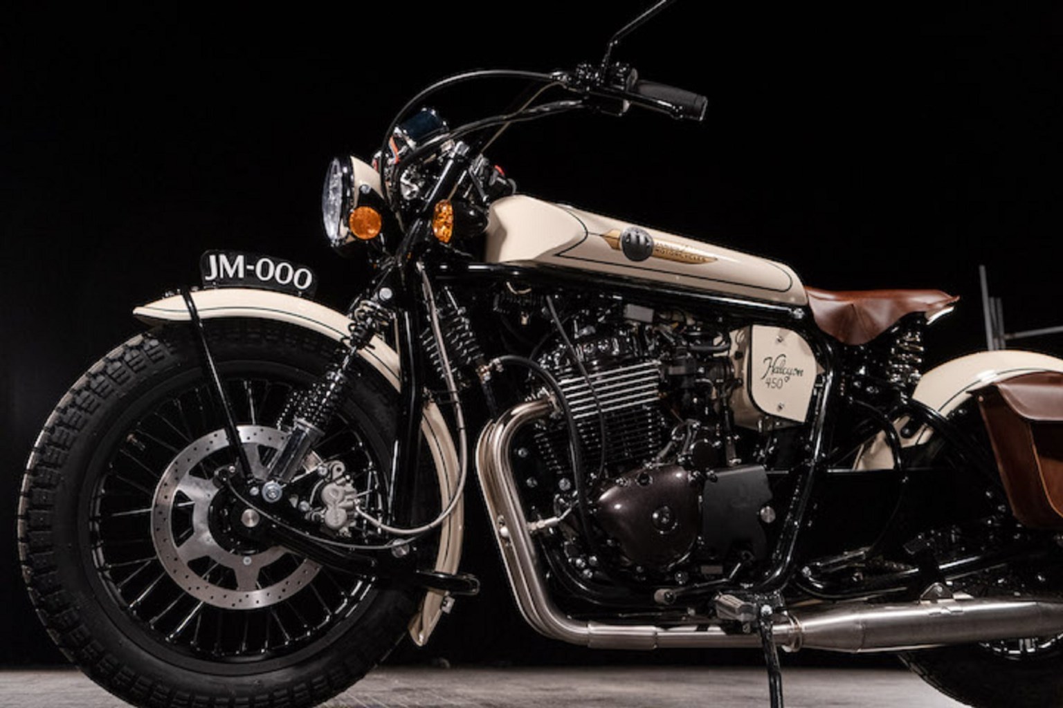 The Halcyon 450 Is the First Fuel-Injected Janus Motorcycle