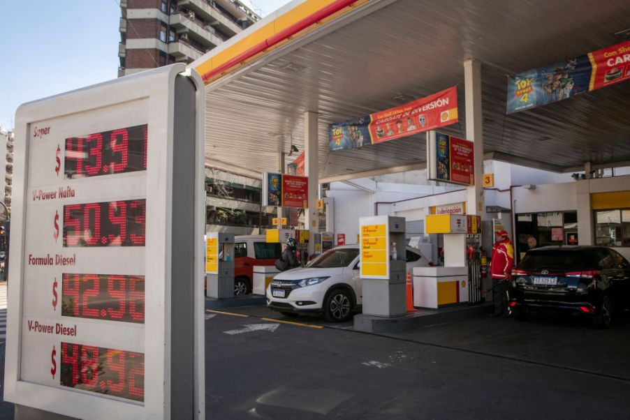 Does Driving Slower Actually Save Gas?