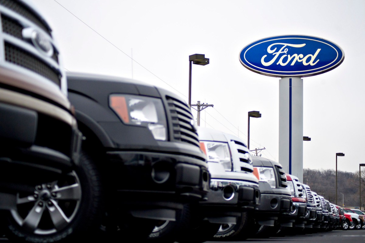 The Right Way to Maximize Your Car's Trade-In Value