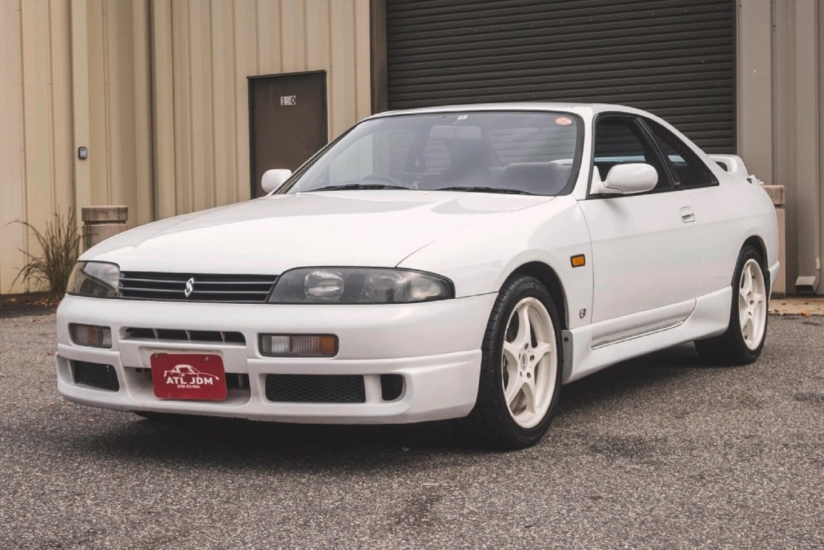 Bring a Trailer Bargain of the Week: 1995 Nissan Skyline Impul R33-R