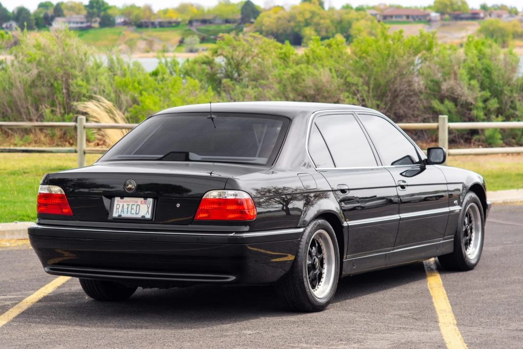 Bring a Trailer Bargain of the Week: 1998 BMW 740iL