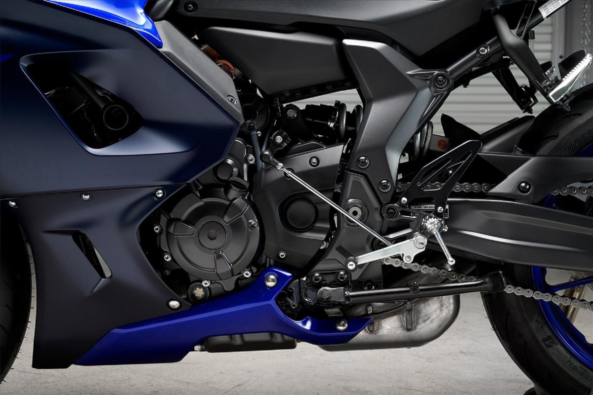 The Yamaha YZF-R7 Sportbike Returns With an MT-07 Heart