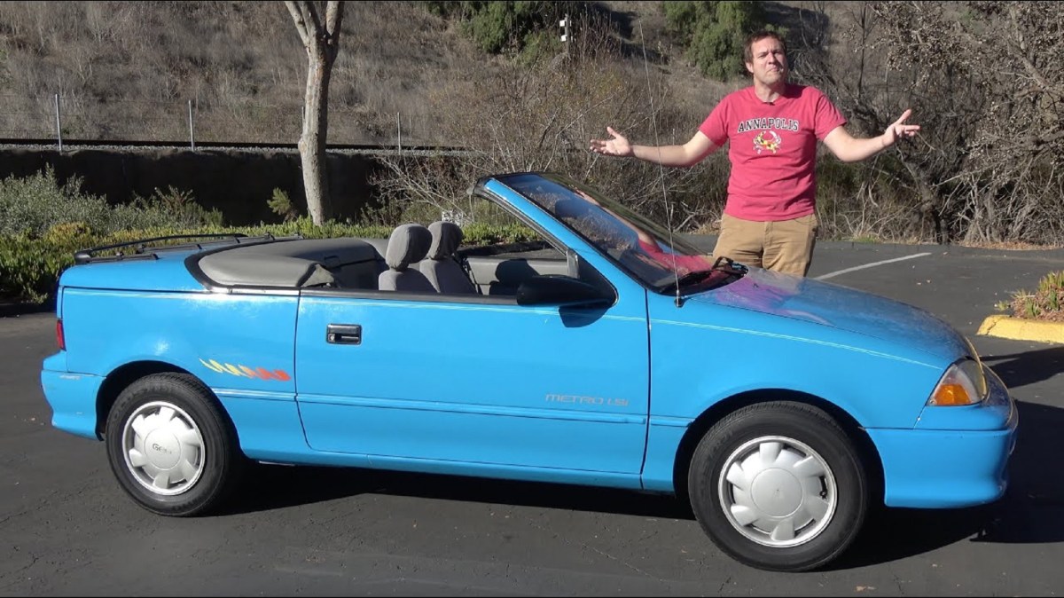 The Geo Metro Convertible Was a Hilariously Basic Roadster