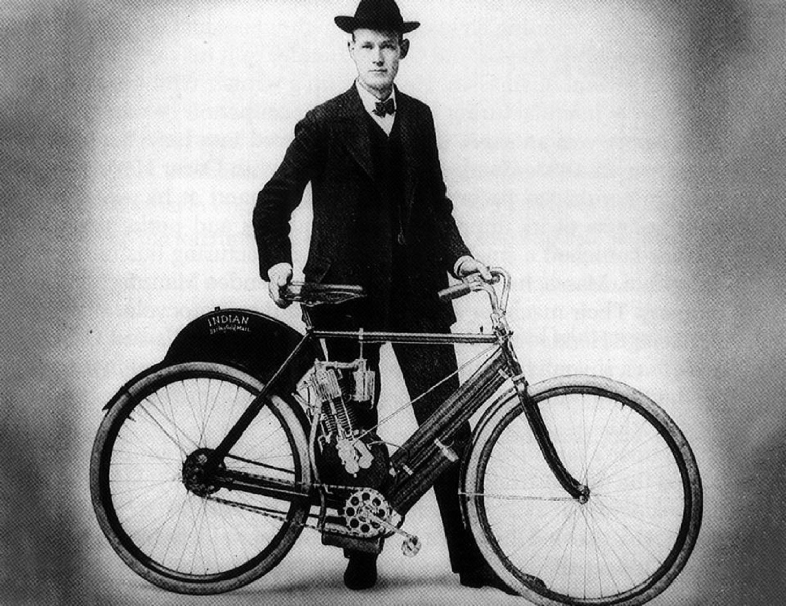 Ola Stenegard and the 2022 Indian Chief: A Rhapsody of Design