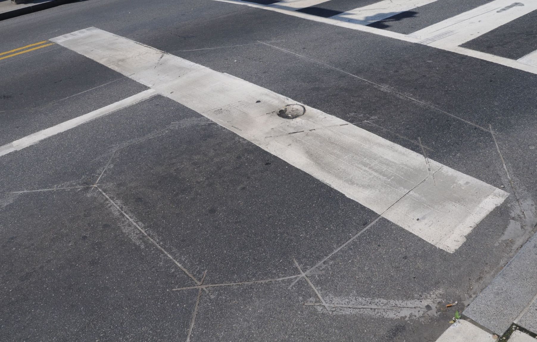 Can You Legally Run Long Red Lights on a Motorcycle?