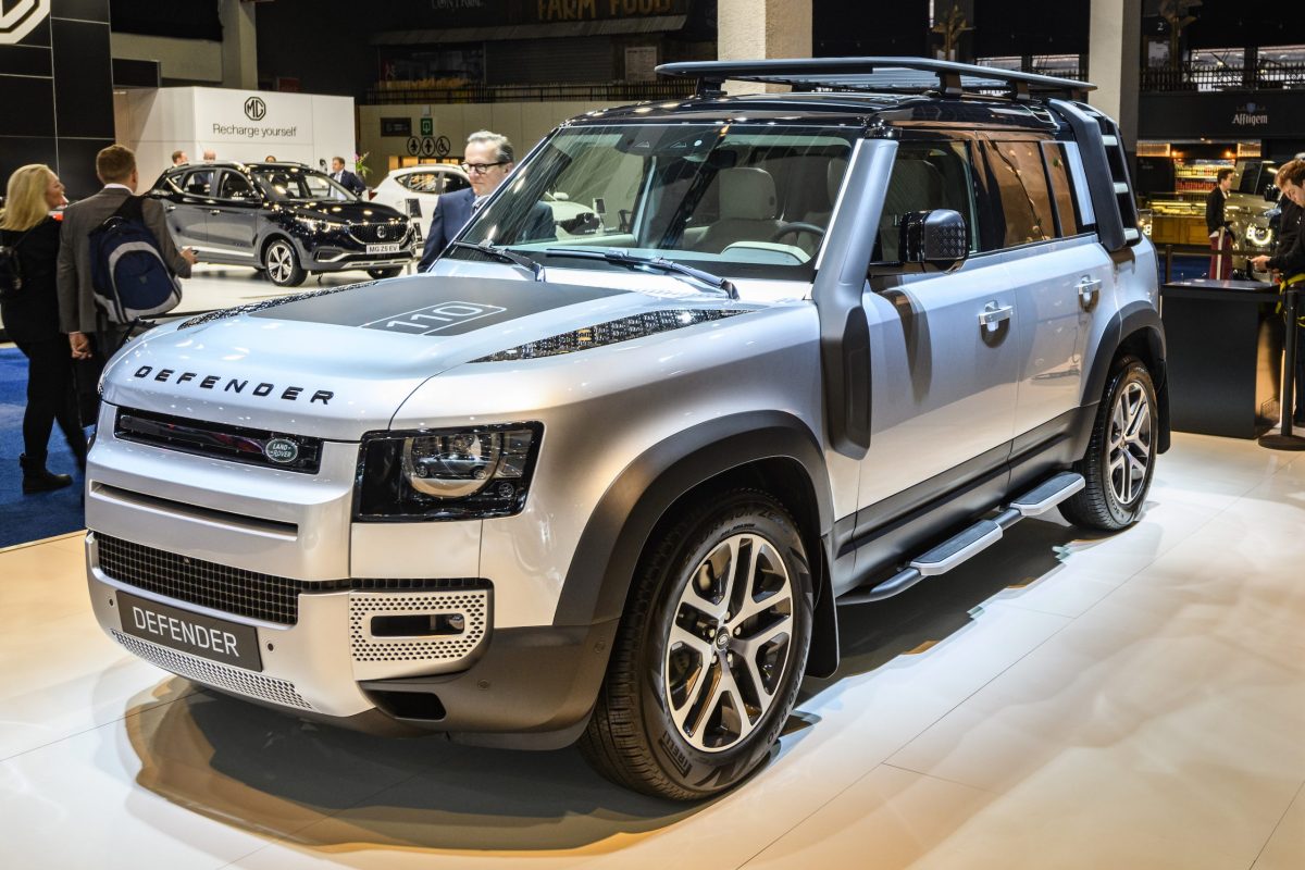 The 2021 Land Rover Defender Is 1 of the Best Boxy Cars to Buy