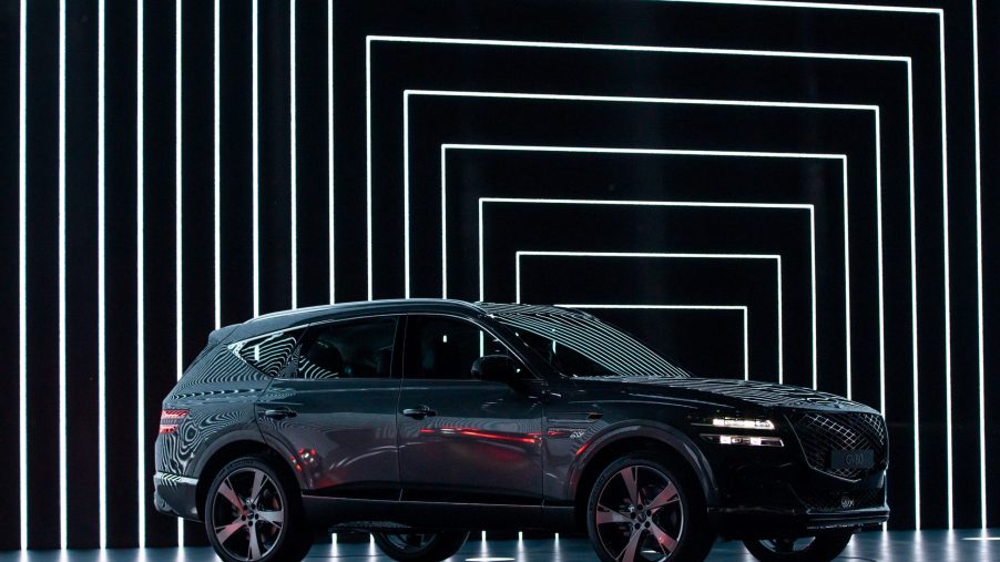 Build Your Own Luxury SUV With Genesis' GV80 Configurator