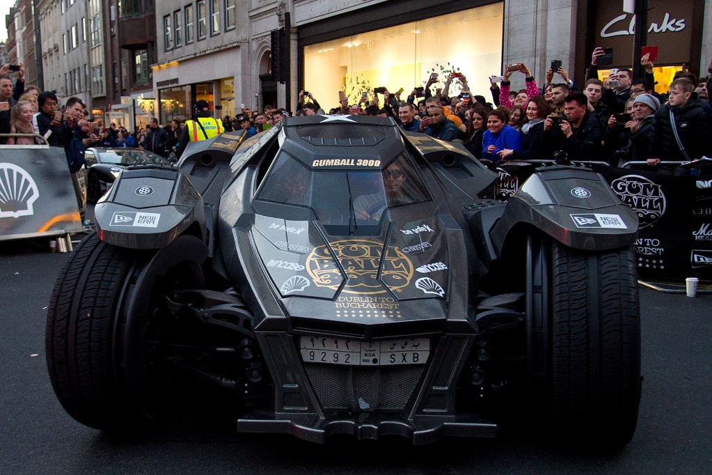 That Looks Expensive: Lamborghini Gallardo-Based Batmobile Crash