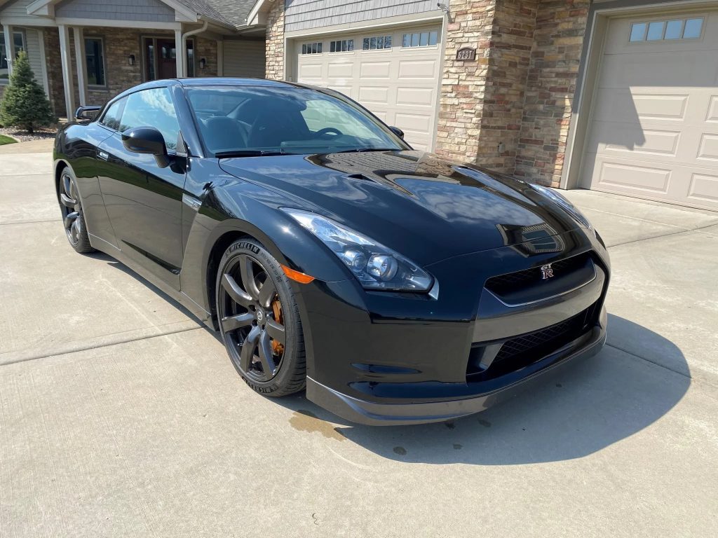 Bring a Trailer Bargain of the Week: 2010 Nissan GT-R Premium ...