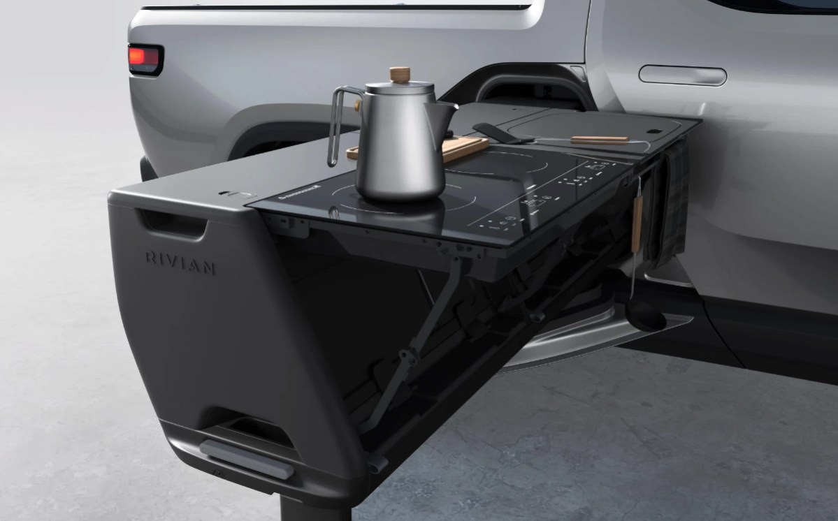 The Rivian R1T Is the Coolest Electric Pickup Truck Due to These Rad ...