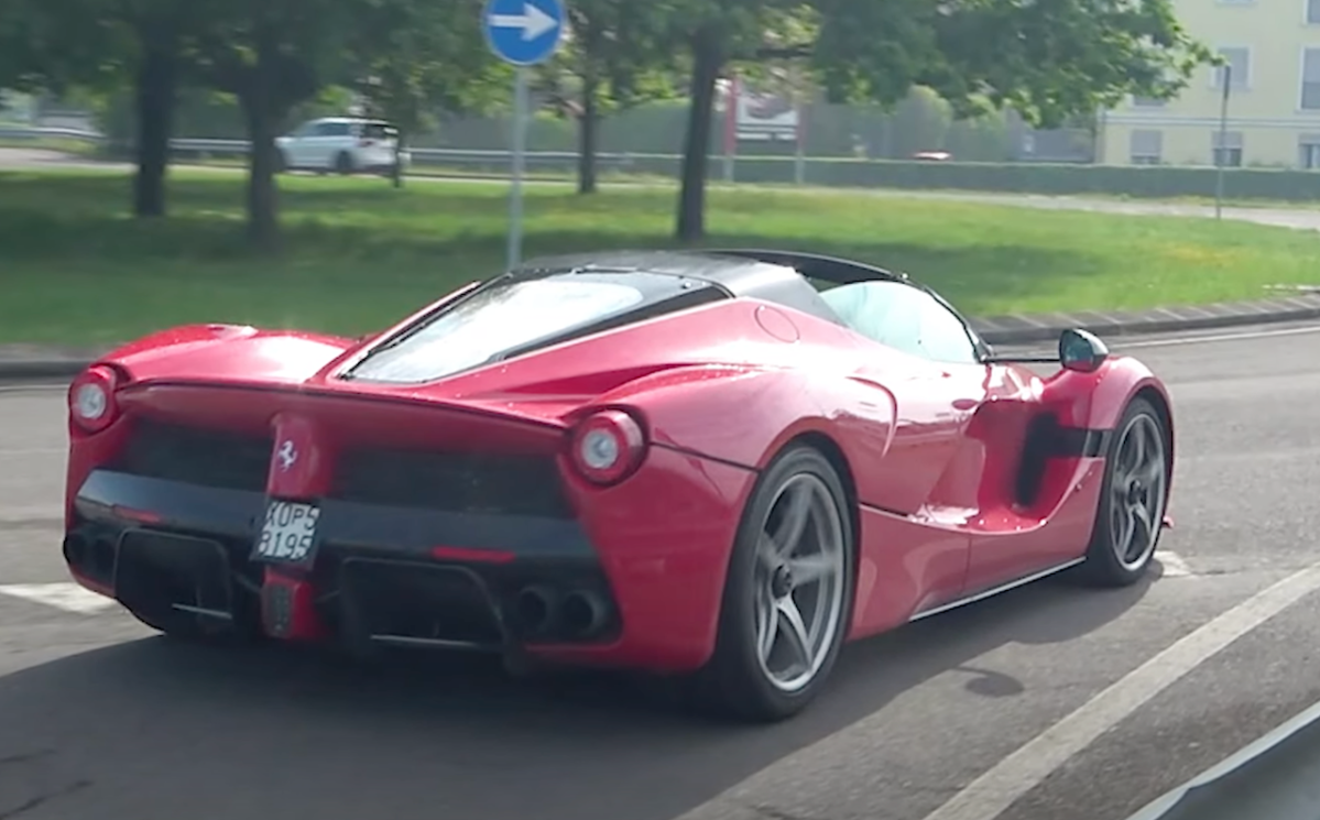 Unusual Ferrari LaFerrari Prototype Reappears in Spy Video