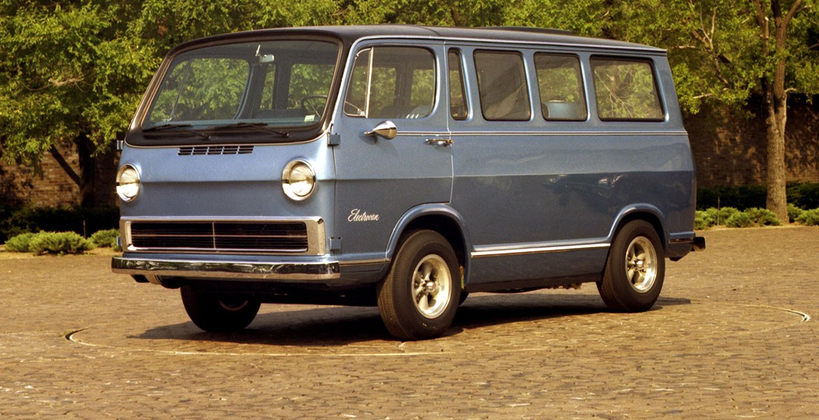 Chevy Electrovan: The World's First Fuel Cell Car