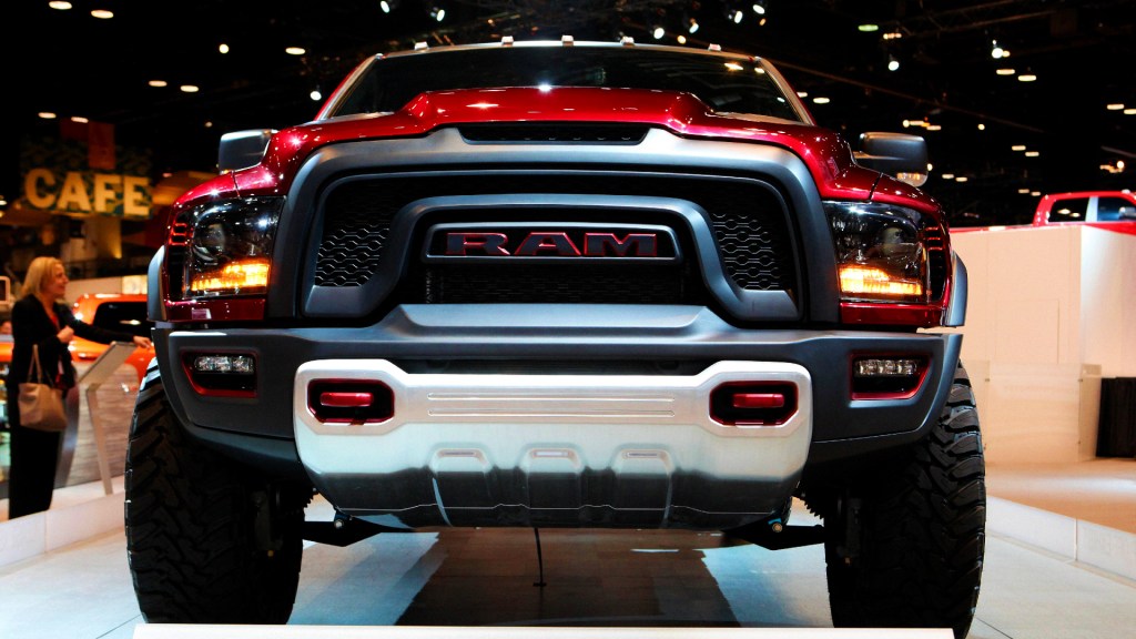 2022 Ford F-150 Raptor R Vs. 2021 Ram 1500 TRX