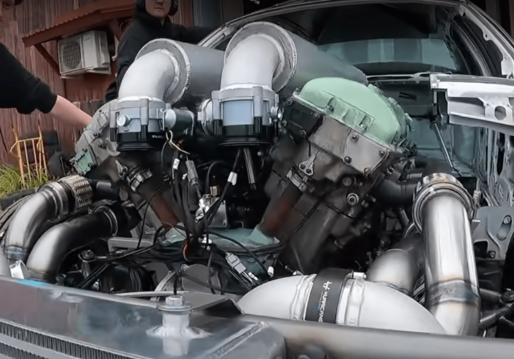Inspiration: Let's All Run 12-Cylinder Tank Engines in Our Cars Like This