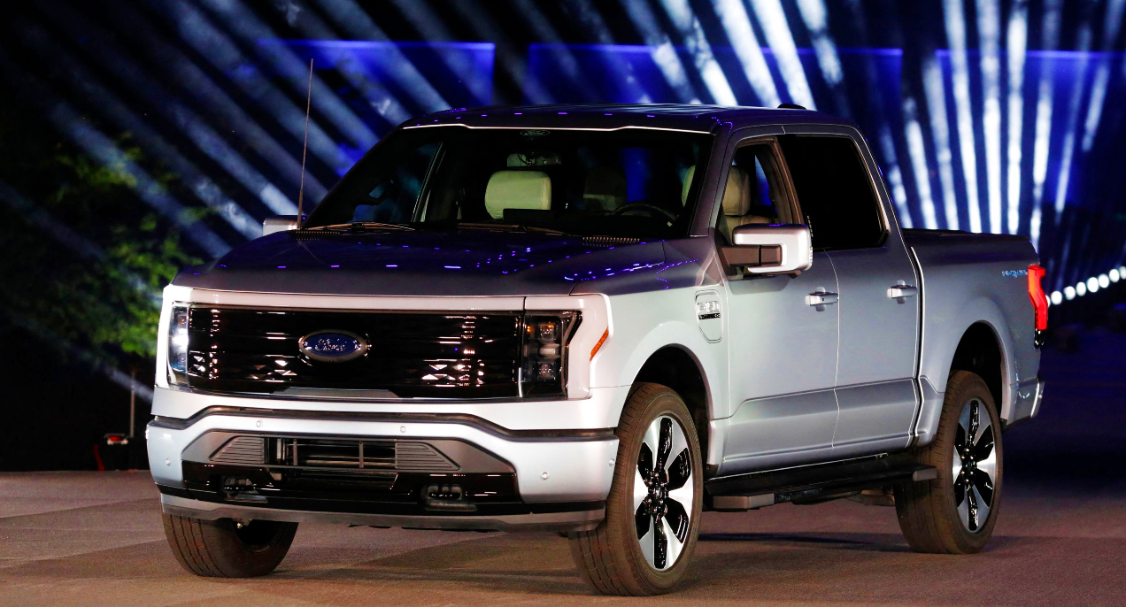 Only 2 Ford F-150 Lightning Trims Come Standard with This Key Feature