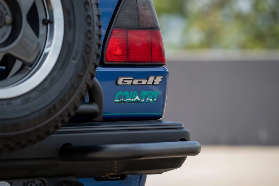 The 4x4 Volkswagen Golf Country Was the Ultimate Crossover Before That ...