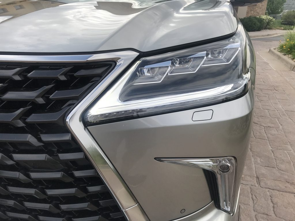2021 Lexus LX 570 Review, Pricing, and Specs