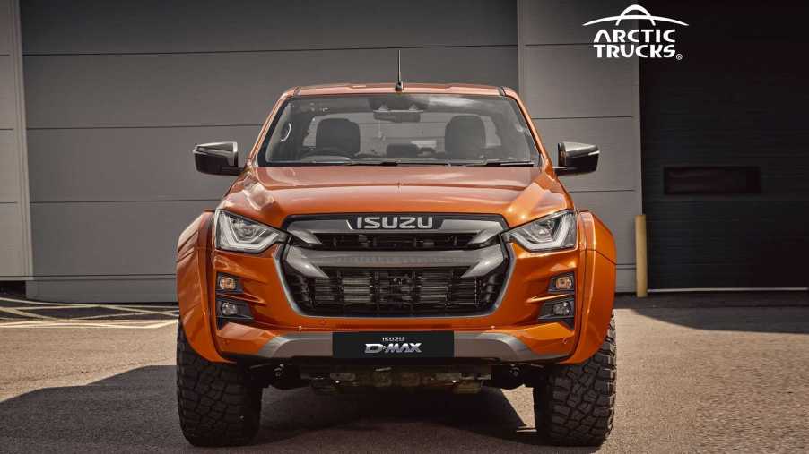 Isuzu D-Max Arctic Pickup Kicks Ranger Raptor's Ass